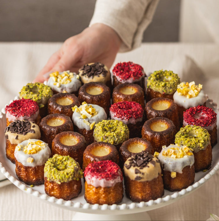 Apie mus – ALKAVÀ